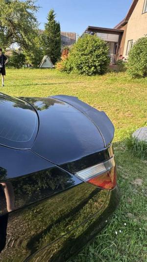 Black BMW 530 2004 in Vilnius, with an engine capacity of 2.99 L and mileage of 475 thousand km for 3100 €, photo 6 on AUTOMOTO.COM.LV