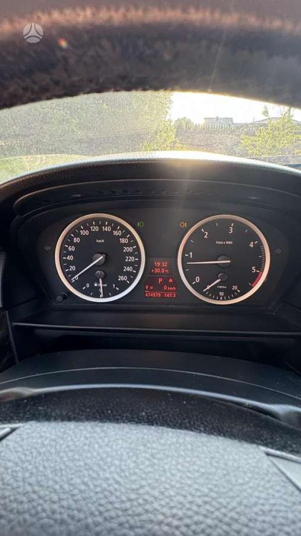 Melns BMW 530 2004 Viļņa, ar dzinēja tilpumu 2.99 L un nobraukumu 475 tūkst. km par 3100 €, foto 10 vietnē AUTOMOTO.COM.LV