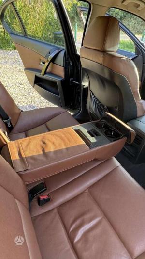 Black BMW 530 2004 in Vilnius, with an engine capacity of 2.99 L and mileage of 475 thousand km for 3100 €, photo 13 on AUTOMOTO.COM.LV