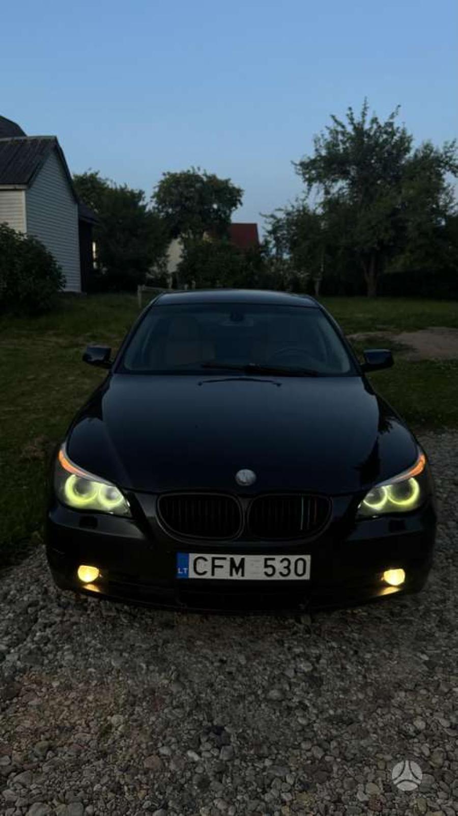 Black BMW 530 2004 in Vilnius, with an engine capacity of 2.99 L and mileage of 475 thousand km for 3100 €, photo 15 on AUTOMOTO.COM.LV