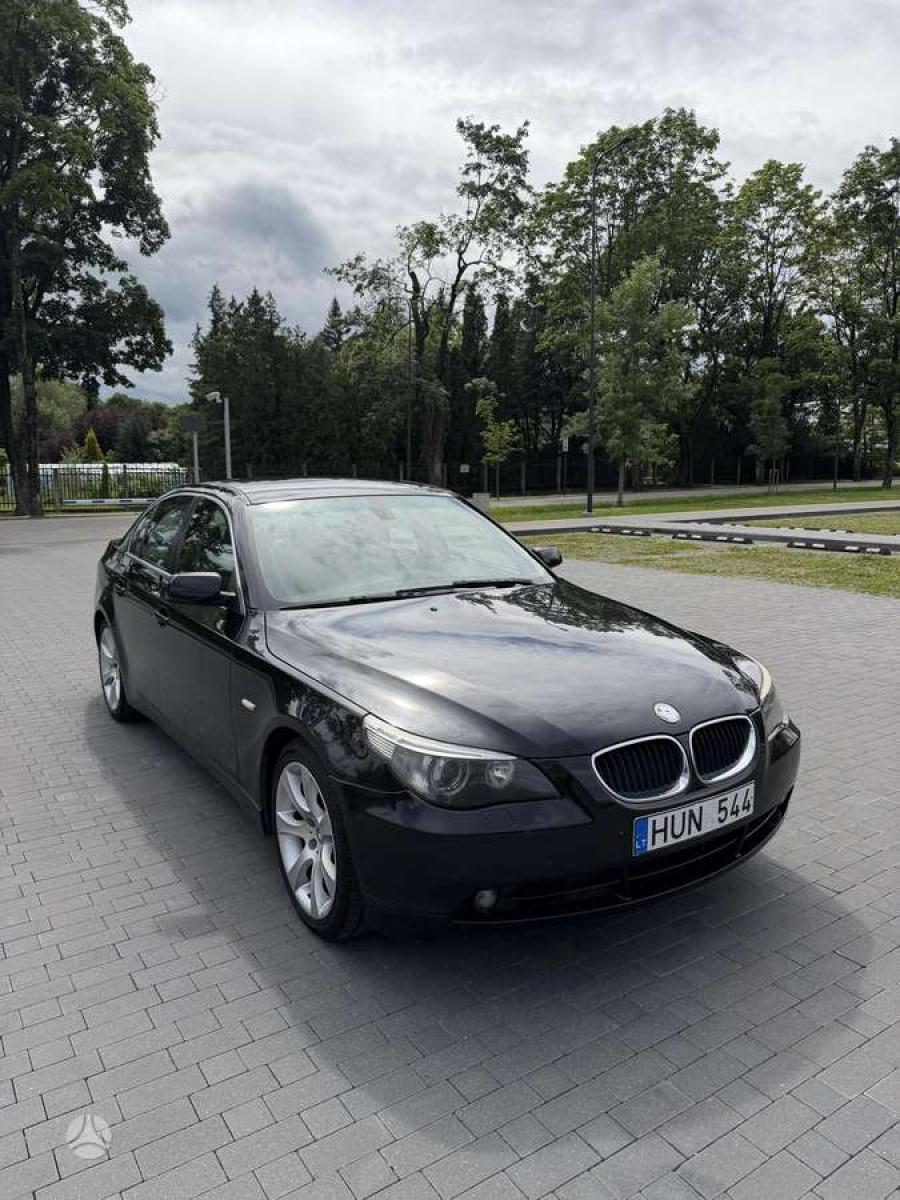 Black BMW 530 2004 in Kaunas, with an engine capacity of 2.99 L and mileage of 300 thousand km for 1999 €, photo 6 on AUTOMOTO.COM.LV