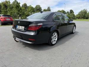 Black BMW 530 2004 in Kaunas, with an engine capacity of 2.99 L and mileage of 300 thousand km for 1999 €, photo 11 on AUTOMOTO.COM.LV