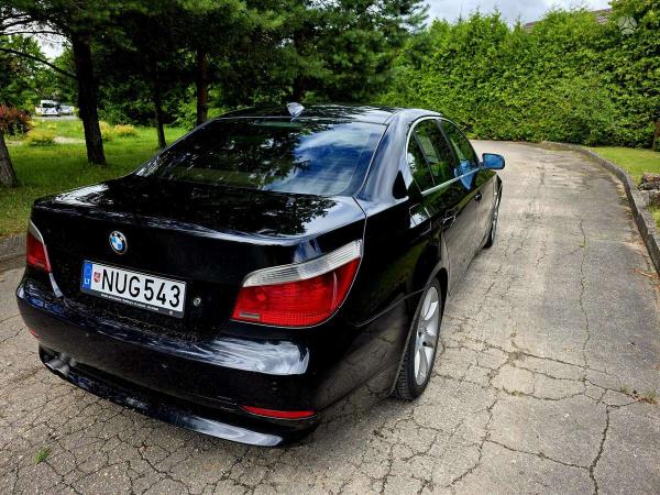 Melns BMW 530 2004 Alīta, ar dzinēja tilpumu 3.00 L un nobraukumu 380 tūkst. km par 3800 €, foto 5 vietnē AUTOMOTO.COM.LV