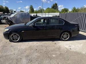 Melns BMW 530 2004 Šauļi, ar dzinēja tilpumu 2.93 L un nobraukumu 457 tūkst. km par 850 €, foto 4 vietnē AUTOMOTO.COM.LV