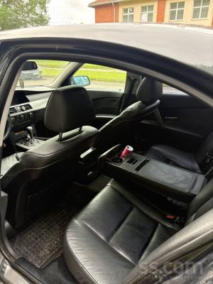 Black BMW 530 2004 in Talsi, with an engine capacity of 3.00 L and mileage of 357 thousand km for 3800 €, photo 6 on AUTOMOTO.COM.LV