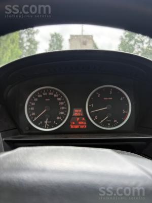 Black BMW 530 2004 in Talsi, with an engine capacity of 3.00 L and mileage of 357 thousand km for 3800 €, photo 8 on AUTOMOTO.COM.LV