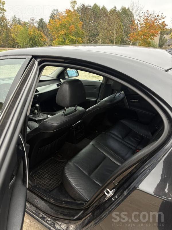 BMW 530 2004 Talsi vietnÄ Melns BMW 530 2004 Talsi, ar dzinÄja tilpumu 3.00 L un nobraukumu 362 tÅ«kst. km par 3000 ā¬, foto 6 vietnÄ AUTOMOTO.COM.LV