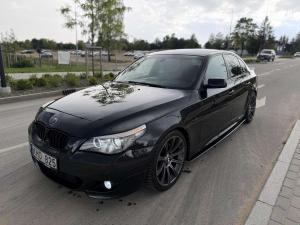 Black BMW 530 2004 in Vilnius, with an engine capacity of 2.99 L and mileage of 320 thousand km for 5899 €, photo 6 on AUTOMOTO.COM.LV