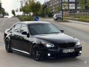 Black BMW 530 2004 in Vilnius, with an engine capacity of 2.99 L and mileage of 320 thousand km for 5899 €, photo 7 on AUTOMOTO.COM.LV