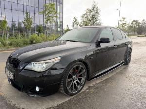 Black BMW 530 2004 in Vilnius, with an engine capacity of 2.99 L and mileage of 320 thousand km for 5899 €, photo 10 on AUTOMOTO.COM.LV