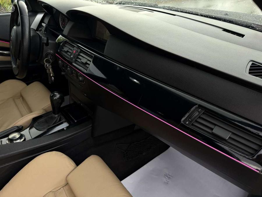 Black BMW 530 2004 in Vilnius, with an engine capacity of 2.99 L and mileage of 320 thousand km for 5899 €, photo 33 on AUTOMOTO.COM.LV