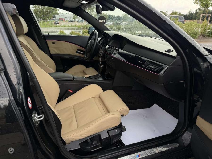 Black BMW 530 2004 in Vilnius, with an engine capacity of 2.99 L and mileage of 320 thousand km for 5899 €, photo 34 on AUTOMOTO.COM.LV