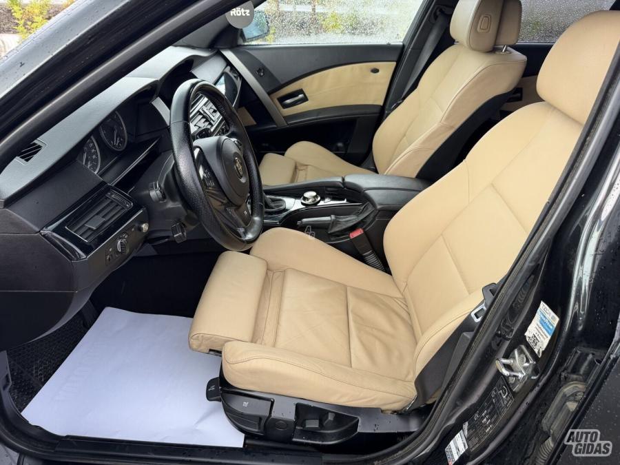 Melns BMW 530 2004 Viļņa, ar dzinēja tilpumu 3.00 L un nobraukumu 320 tūkst. km par 5850 €, foto 27 vietnē AUTOMOTO.COM.LV