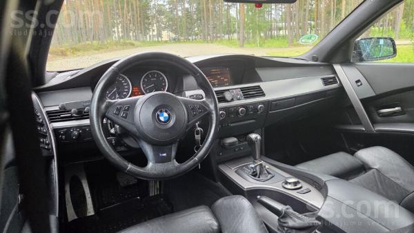 Melns BMW 530 2004 Talsi, ar dzinēja tilpumu 3.00 L un nobraukumu 425 tūkst. km par 5200 €, foto 3 vietnē AUTOMOTO.COM.LV