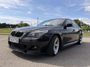 Melns BMW 530 2004 Kuršėnai, ar dzinēja tilpumu 2.99 L un nobraukumu 440 tūkst. km par 3750 €, foto 4 vietnē AUTOMOTO.COM.LV