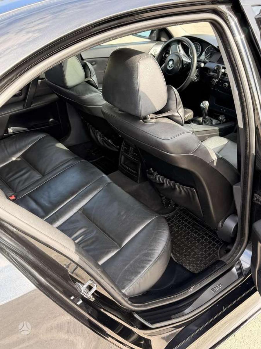 Melns BMW 530 2004 Kuršėnai, ar dzinēja tilpumu 2.99 L un nobraukumu 440 tūkst. km par 3750 €, foto 12 vietnē AUTOMOTO.COM.LV
