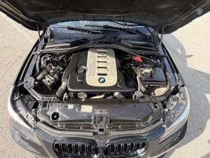 Melns BMW 530 2004 Kuršėnai, ar dzinēja tilpumu 2.99 L un nobraukumu 440 tūkst. km par 3750 €, foto 20 vietnē AUTOMOTO.COM.LV