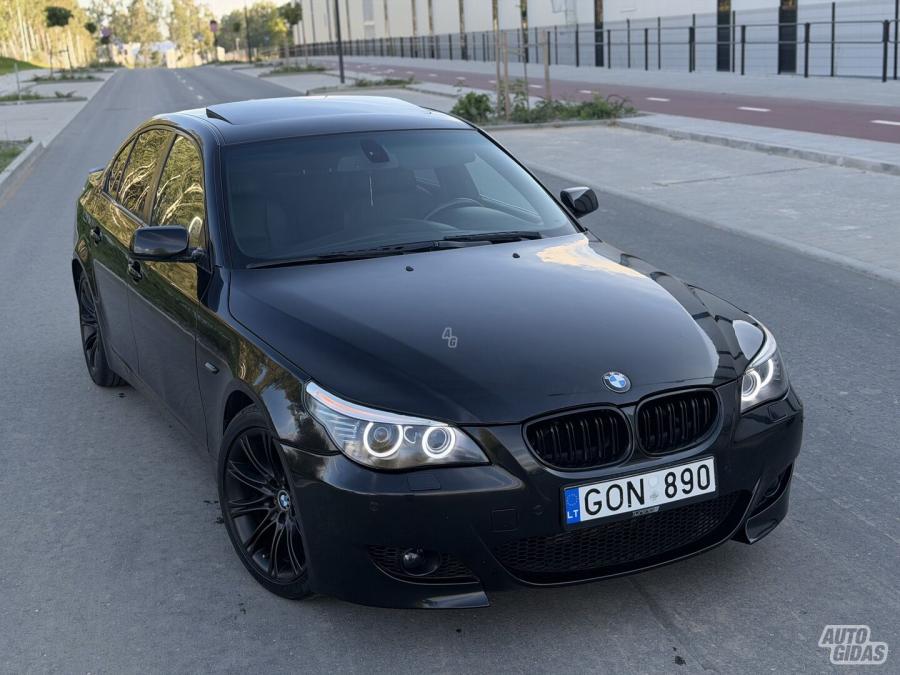 Melns BMW 530 2004 Viļņa, ar dzinēja tilpumu 3.00 L un nobraukumu 430 tūkst. km par 4650 €, foto 6 vietnē AUTOMOTO.COM.LV