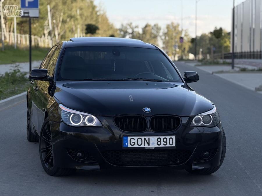 Melns BMW 530 2004 Viļņa, ar dzinēja tilpumu 3.00 L un nobraukumu 430 tūkst. km par 4650 €, foto 7 vietnē AUTOMOTO.COM.LV
