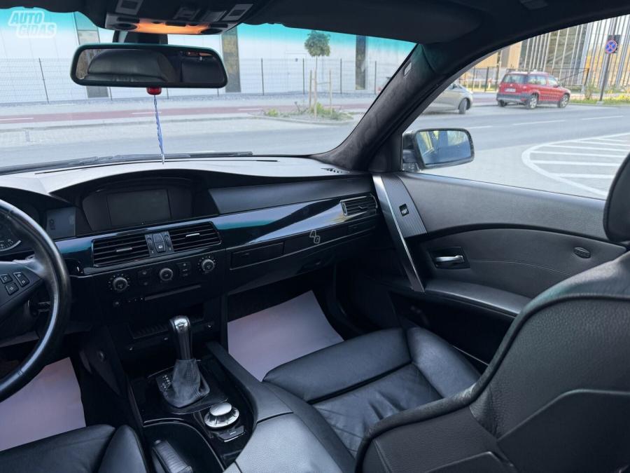 Melns BMW 530 2004 Viļņa, ar dzinēja tilpumu 3.00 L un nobraukumu 430 tūkst. km par 4650 €, foto 24 vietnē AUTOMOTO.COM.LV