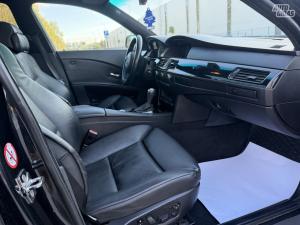 Melns BMW 530 2004 Viļņa, ar dzinēja tilpumu 3.00 L un nobraukumu 430 tūkst. km par 4650 €, foto 25 vietnē AUTOMOTO.COM.LV