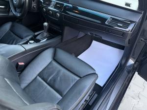 Melns BMW 530 2004 Viļņa, ar dzinēja tilpumu 3.00 L un nobraukumu 430 tūkst. km par 4650 €, foto 26 vietnē AUTOMOTO.COM.LV