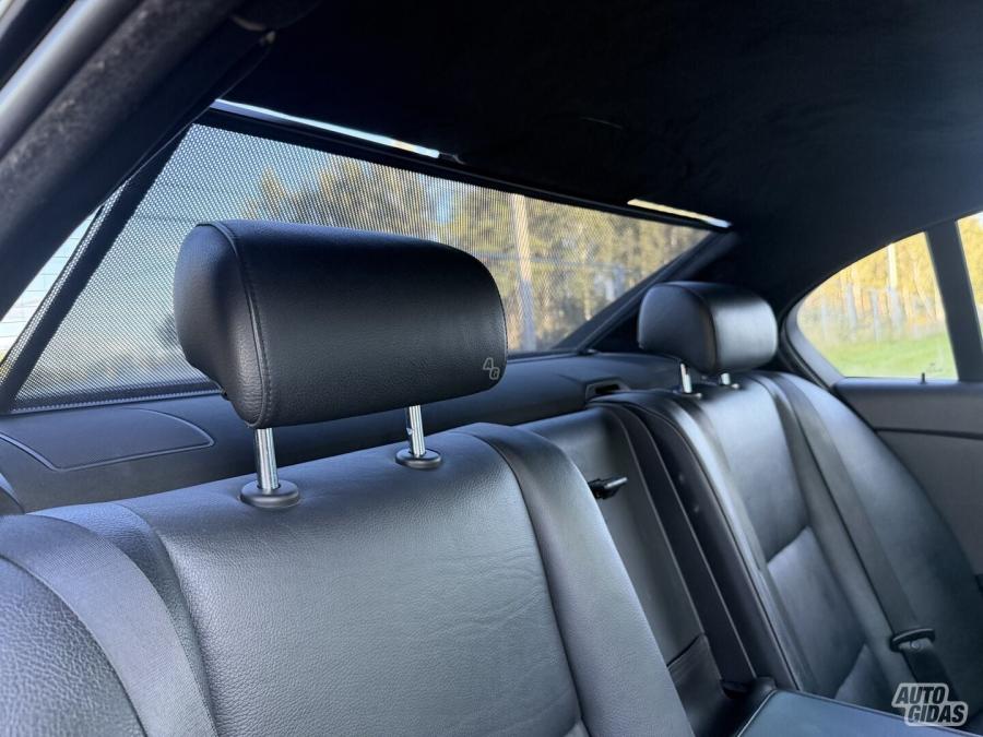Melns BMW 530 2004 Viļņa, ar dzinēja tilpumu 3.00 L un nobraukumu 430 tūkst. km par 4650 €, foto 30 vietnē AUTOMOTO.COM.LV