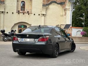Черный БМВ 530 2004 в Елгава, объемом двигателя 3.00 л и пробегом 367 тыс. км за 3900 €, фото 4 на AUTOMOTO.COM.LV