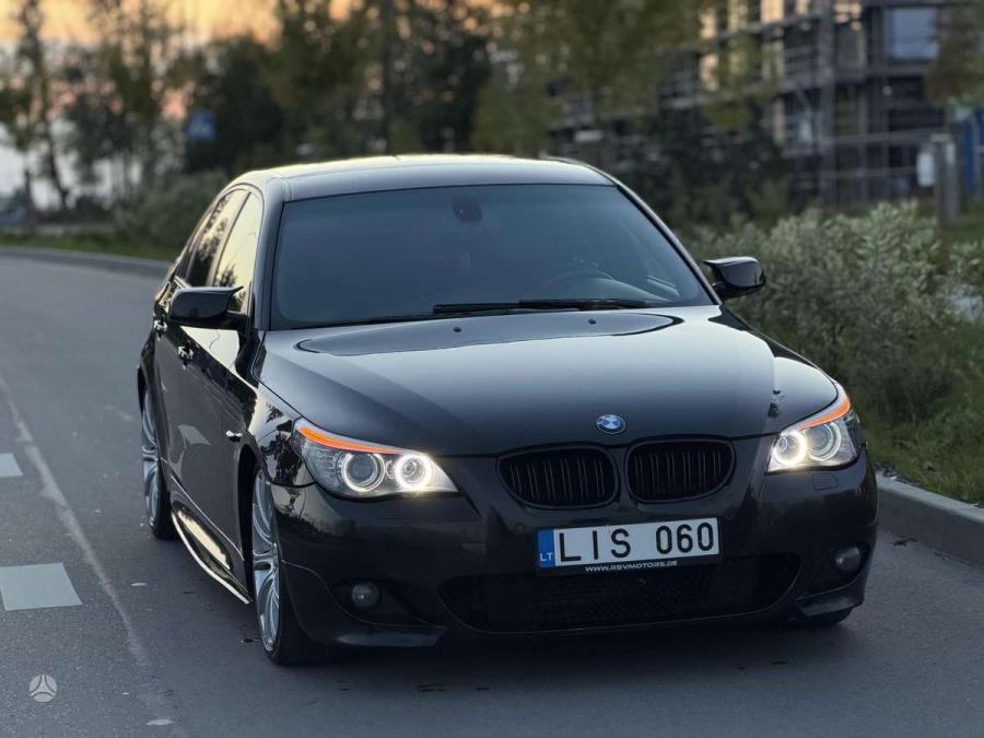 Black BMW 530 2004 in Vilnius, with an engine capacity of 2.99 L and mileage of 450 thousand km for 4750 €, photo 3 on AUTOMOTO.COM.LV