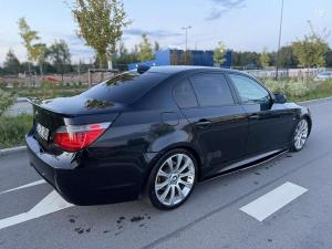 Black BMW 530 2004 in Vilnius, with an engine capacity of 2.99 L and mileage of 450 thousand km for 4750 €, photo 11 on AUTOMOTO.COM.LV