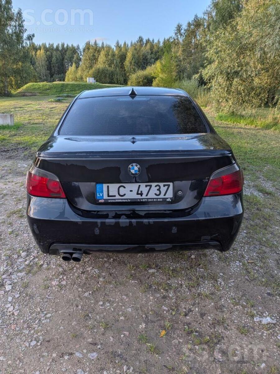 Черный БМВ 530 2004 в Елгава, объемом двигателя 3.00 л и пробегом 505 тыс. км за 3000 €, фото 5 на AUTOMOTO.COM.LV