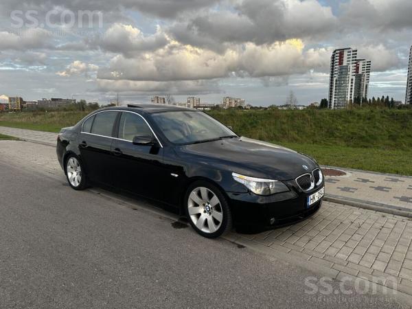 Melns BMW 530 2004 Rīga, ar dzinēja tilpumu 3.00 L un nobraukumu 360 tūkst. km par 4750 €, foto 1 vietnē AUTOMOTO.COM.LV