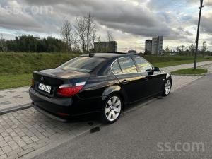 Melns BMW 530 2004 Rīga, ar dzinēja tilpumu 3.00 L un nobraukumu 360 tūkst. km par 4750 €, foto 10 vietnē AUTOMOTO.COM.LV