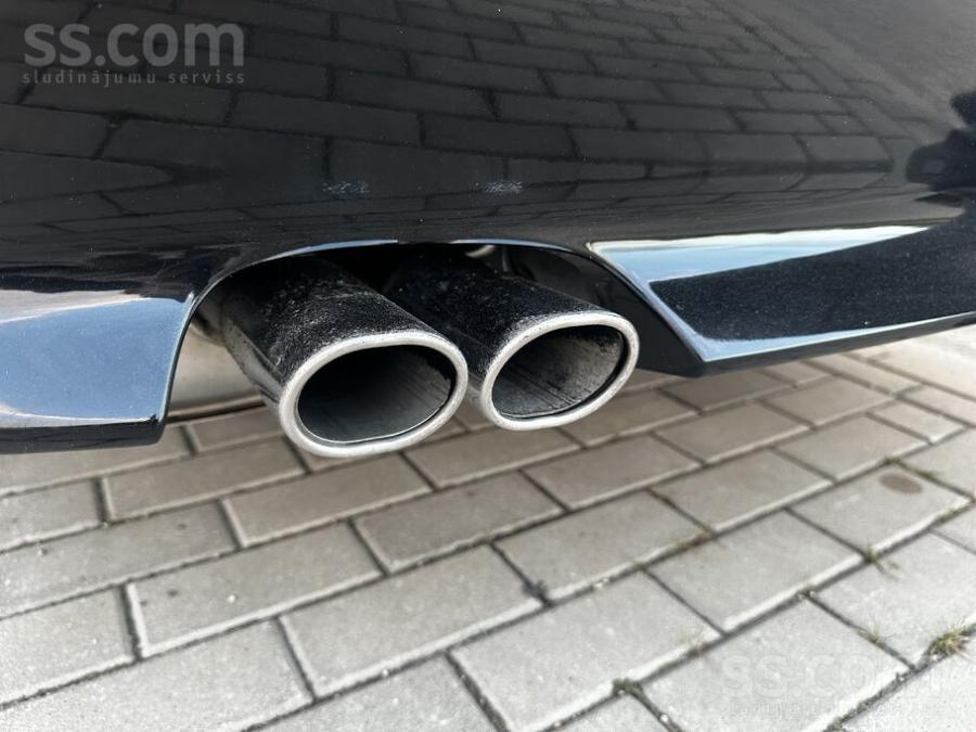 Melns BMW 530 2004 Rīga, ar dzinēja tilpumu 3.00 L un nobraukumu 360 tūkst. km par 4750 €, foto 13 vietnē AUTOMOTO.COM.LV