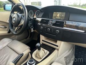 Melns BMW 530 2004 Rīga, ar dzinēja tilpumu 3.00 L un nobraukumu 360 tūkst. km par 4750 €, foto 18 vietnē AUTOMOTO.COM.LV