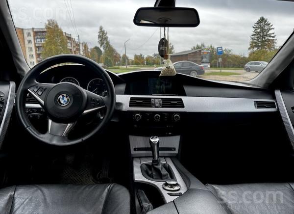 БМВ 530 2004 в Елгава на AUTOMOTO.COM.LV Черный БМВ 530 2004 в Елгава, объемом двигателя 3.00 л и пробегом 461 тыс. км за 3200 €, фото 5 на AUTOMOTO.COM.LV