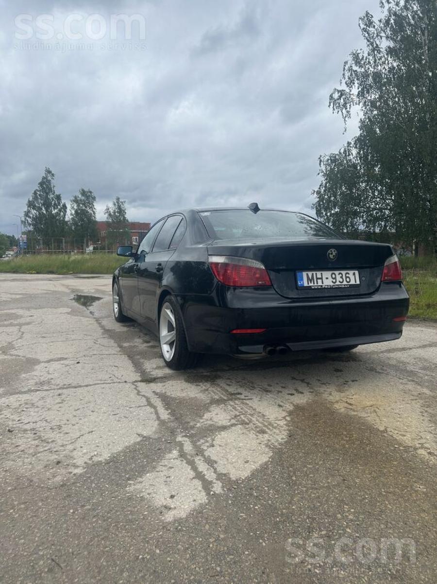 Melns BMW 530 2005 Aizkraukle, ar dzinēja tilpumu 3.00 L un nobraukumu 446 tūkst. km par 3200 €, foto 4 vietnē AUTOMOTO.COM.LV