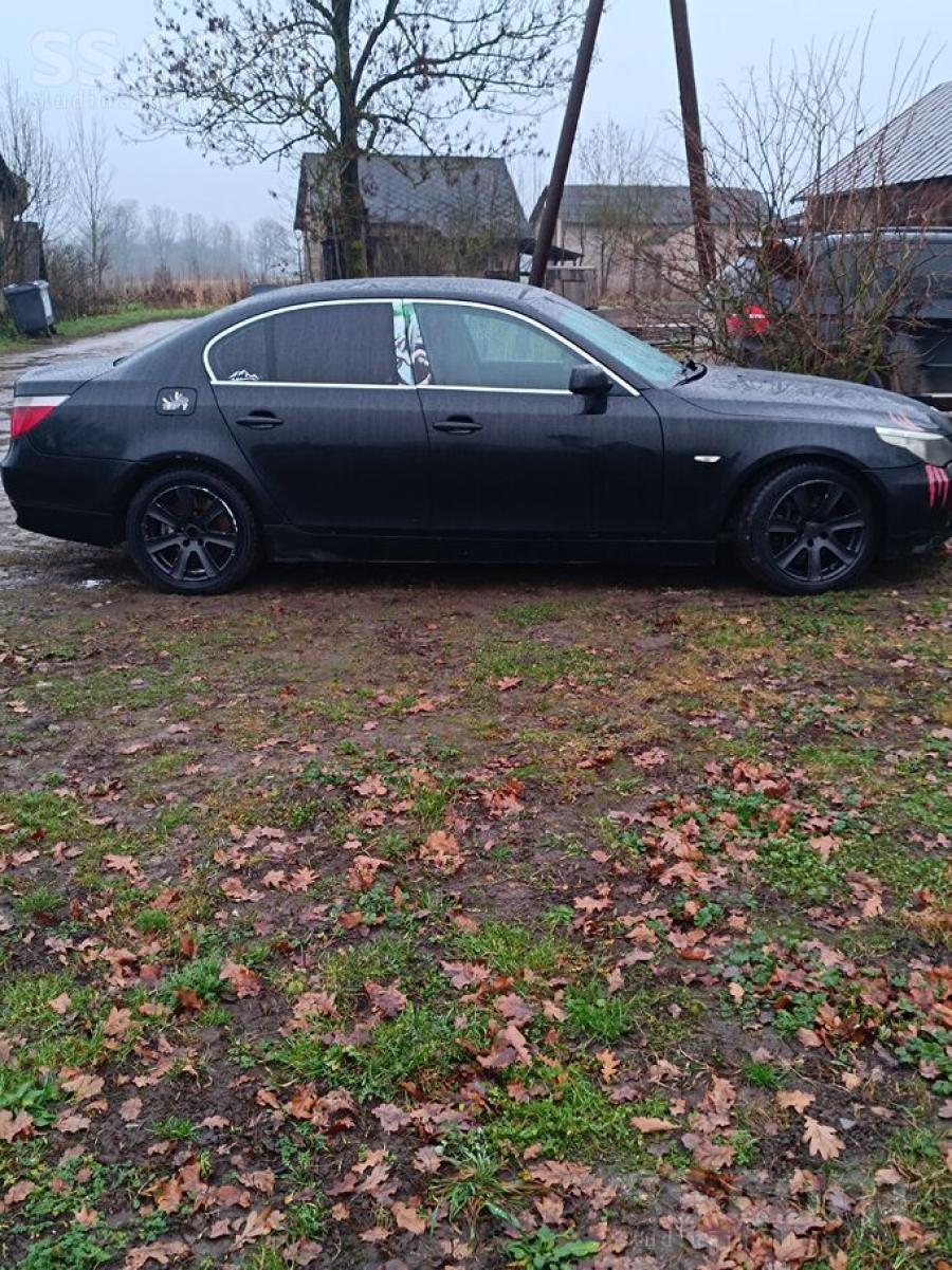 Melns BMW 530 2005 Jelgava, ar dzinēja tilpumu 3.00 L un nobraukumu 462 tūkst. km par 3500 €, foto 2 vietnē AUTOMOTO.COM.LV