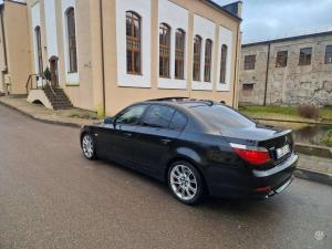 Black BMW 530 2005 in Vilnius, with an engine capacity of 0.00 L and mileage of 421 thousand km for 2350 €, photo  on AUTOMOTO.COM.LV