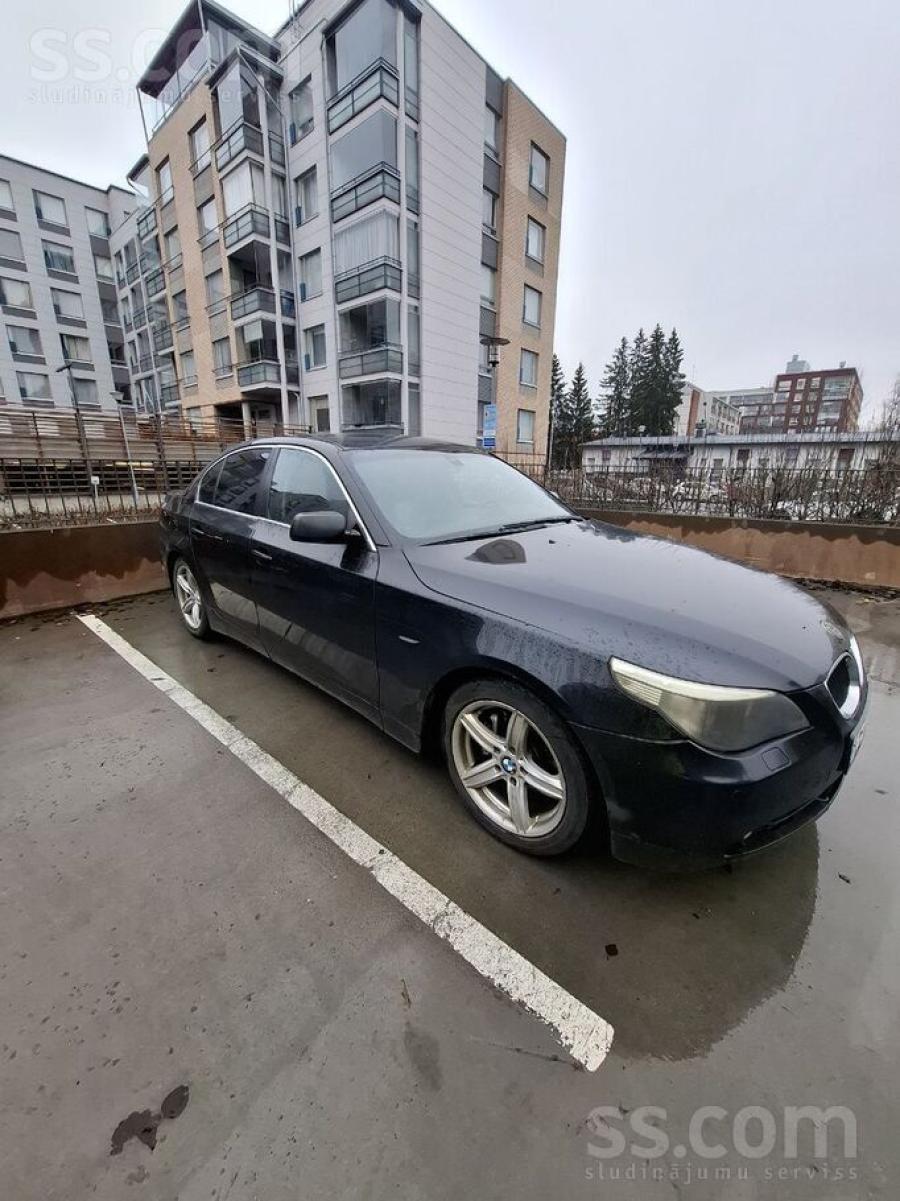 Melns BMW 530 2005 Rīga, ar dzinēja tilpumu 3.00 L un nobraukumu 0 tūkst. km par 2500 €, foto 3 vietnē AUTOMOTO.COM.LV