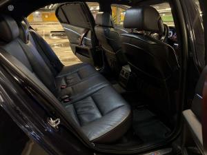 Black BMW 530 2005 in Vilnius, with an engine capacity of 2.50 L and mileage of 400 thousand km for 4999 €, photo 29 on AUTOMOTO.COM.LV