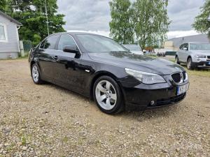 Melns BMW 530 2005 Rēzekne, ar dzinēja tilpumu 3.00 L un nobraukumu 0 tūkst. km par 3800 €, foto 5 vietnē AUTOMOTO.COM.LV