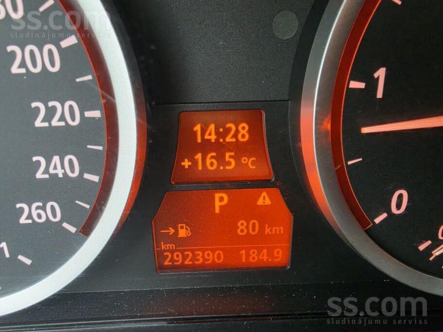 Melns BMW 530 2005 Rēzekne, ar dzinēja tilpumu 3.00 L un nobraukumu 0 tūkst. km par 3800 €, foto 14 vietnē AUTOMOTO.COM.LV