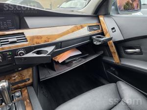 Melns BMW 530 2005 Rēzekne, ar dzinēja tilpumu 3.00 L un nobraukumu 0 tūkst. km par 3800 €, foto 19 vietnē AUTOMOTO.COM.LV