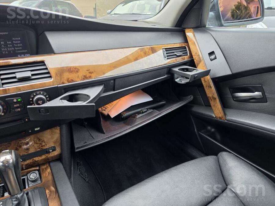 Melns BMW 530 2005 Rēzekne, ar dzinēja tilpumu 3.00 L un nobraukumu 0 tūkst. km par 3800 €, foto 19 vietnē AUTOMOTO.COM.LV