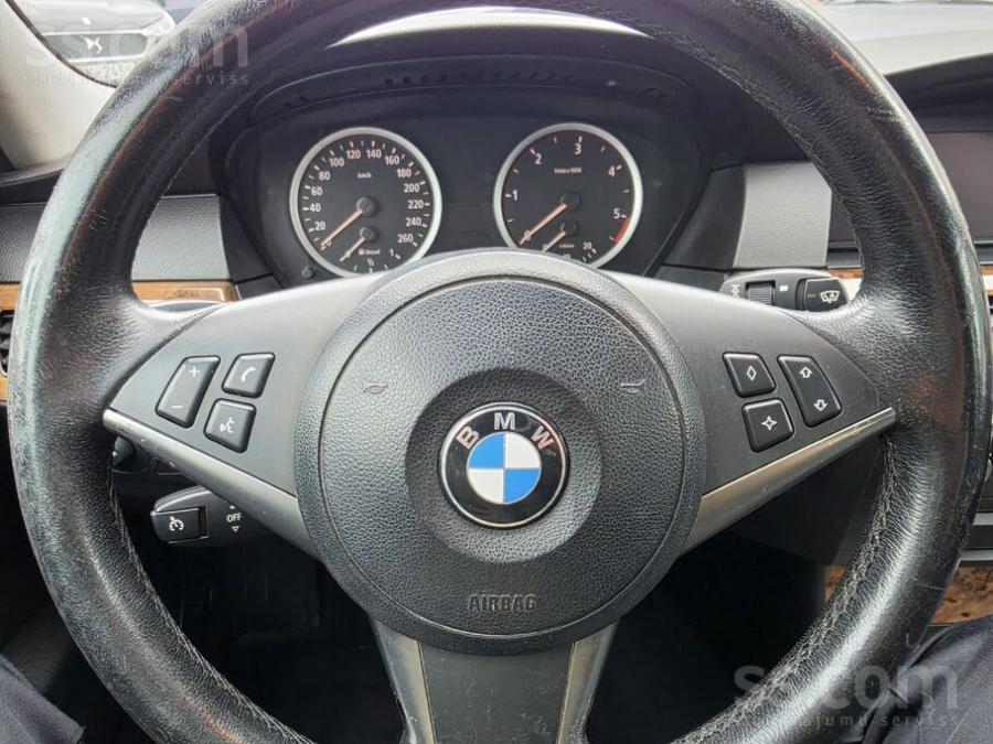 Melns BMW 530 2005 Rēzekne, ar dzinēja tilpumu 3.00 L un nobraukumu 0 tūkst. km par 3800 €, foto 20 vietnē AUTOMOTO.COM.LV