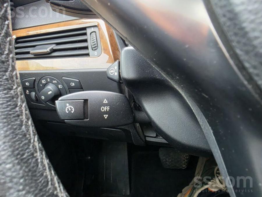 Melns BMW 530 2005 Rēzekne, ar dzinēja tilpumu 3.00 L un nobraukumu 0 tūkst. km par 3800 €, foto 21 vietnē AUTOMOTO.COM.LV