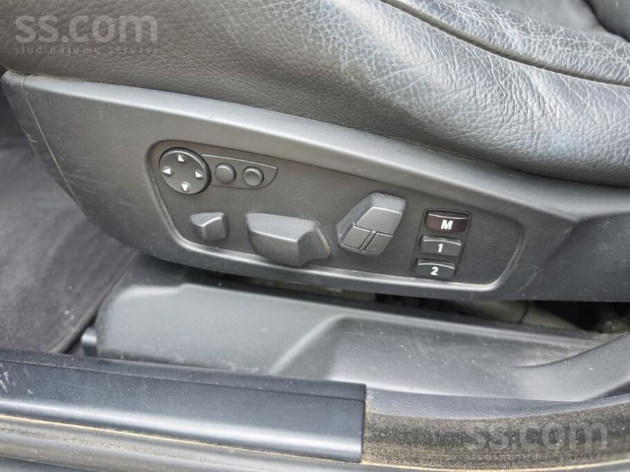 Melns BMW 530 2005 Rēzekne, ar dzinēja tilpumu 3.00 L un nobraukumu 0 tūkst. km par 3800 €, foto 24 vietnē AUTOMOTO.COM.LV