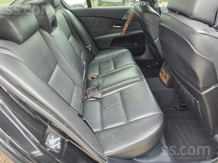 Melns BMW 530 2005 Rēzekne, ar dzinēja tilpumu 3.00 L un nobraukumu 0 tūkst. km par 3800 €, foto 25 vietnē AUTOMOTO.COM.LV