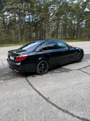 Black BMW 530 2005 in Liepaja, with an engine capacity of 3.00 L and mileage of 389 thousand km for 1600 €, photo  on AUTOMOTO.COM.LV